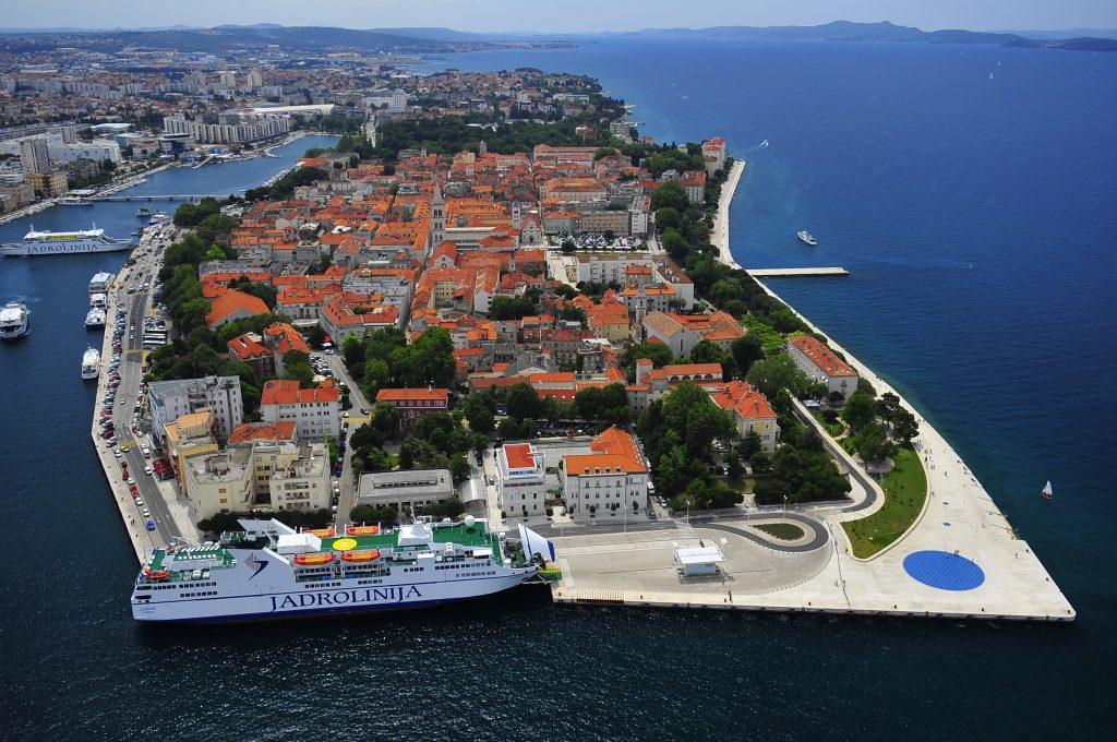 Cities and towns near Split - Hello Blue Cave